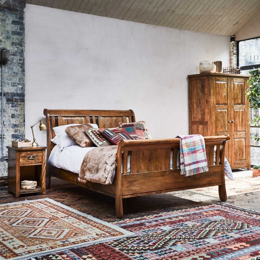 Tirana Solid Sheesham Wood Bed - Soni Art